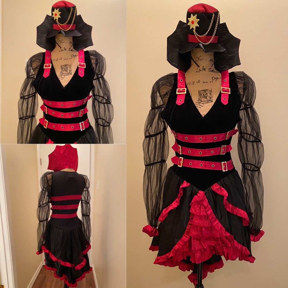Victorian Vamp Halloween Costume - Gem